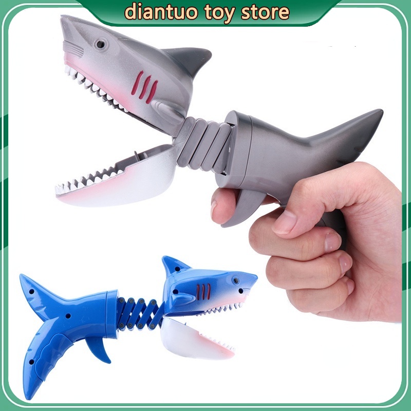 Shark Model Animal Figures Grabber Claw Game Creative and Fun Spring ...