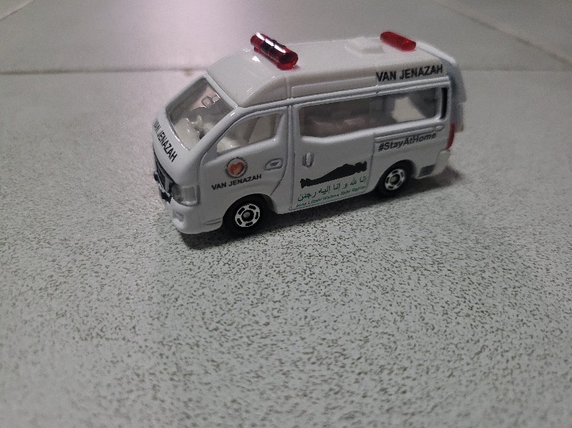 Tomica Nissan Caravan Van Jenazah | Shopee Singapore