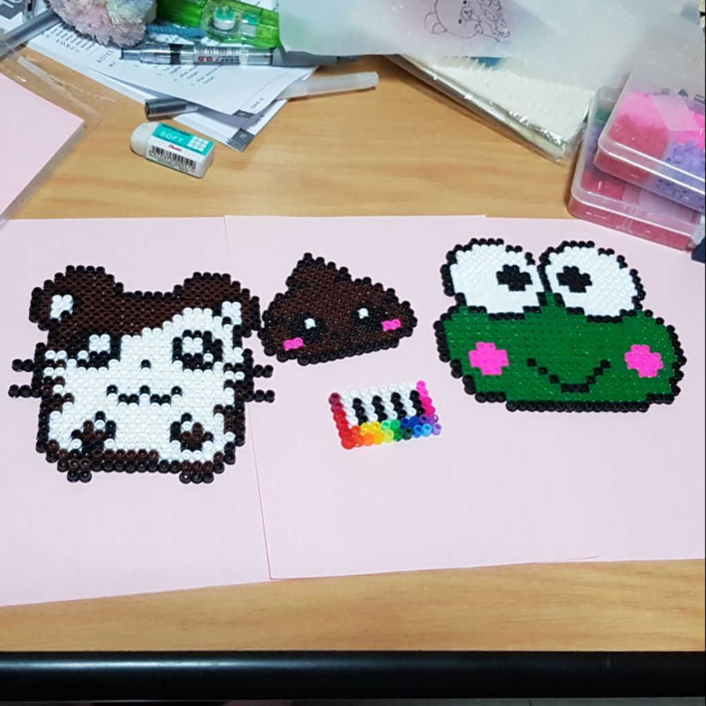 Handmade pyssla/perler bead craft hamtaro the hamster/shit emoji ...