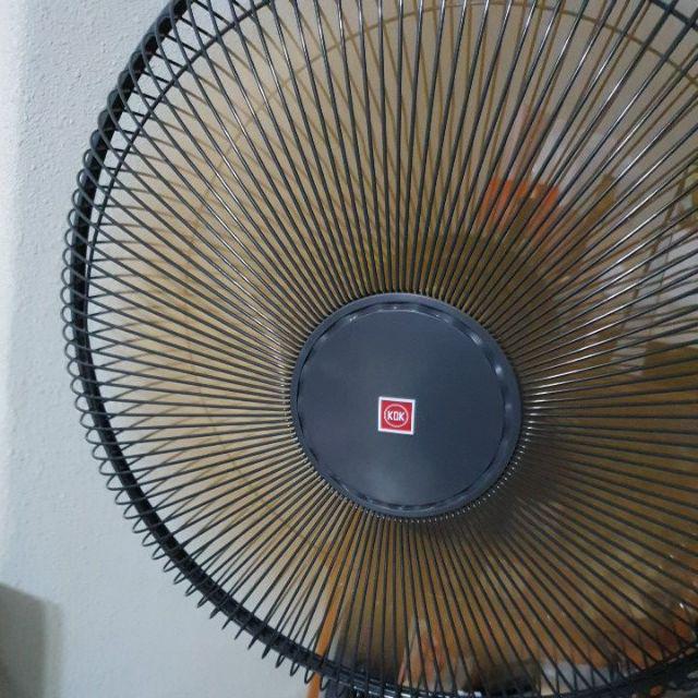 KDK P40US Pedestal Fan with 3-Speed and Adjustable Height | Shopee ...