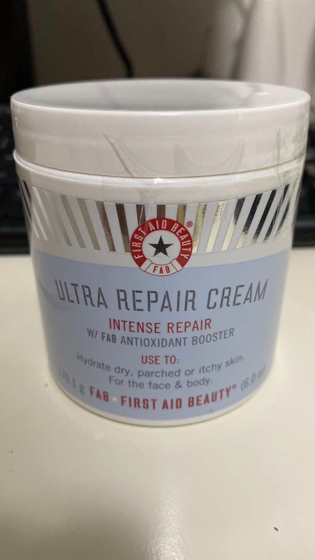 *SEPHORA HIGHLY RAVED* First Aid Beauty Ultra Repair Cream for Eczema ...