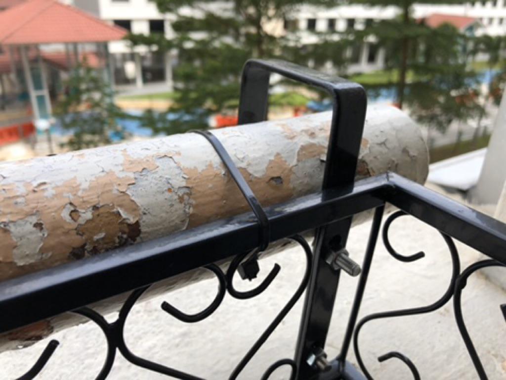 Flower Rack Parapet Hanging Planter Railing Basket Gardening Organiser ...