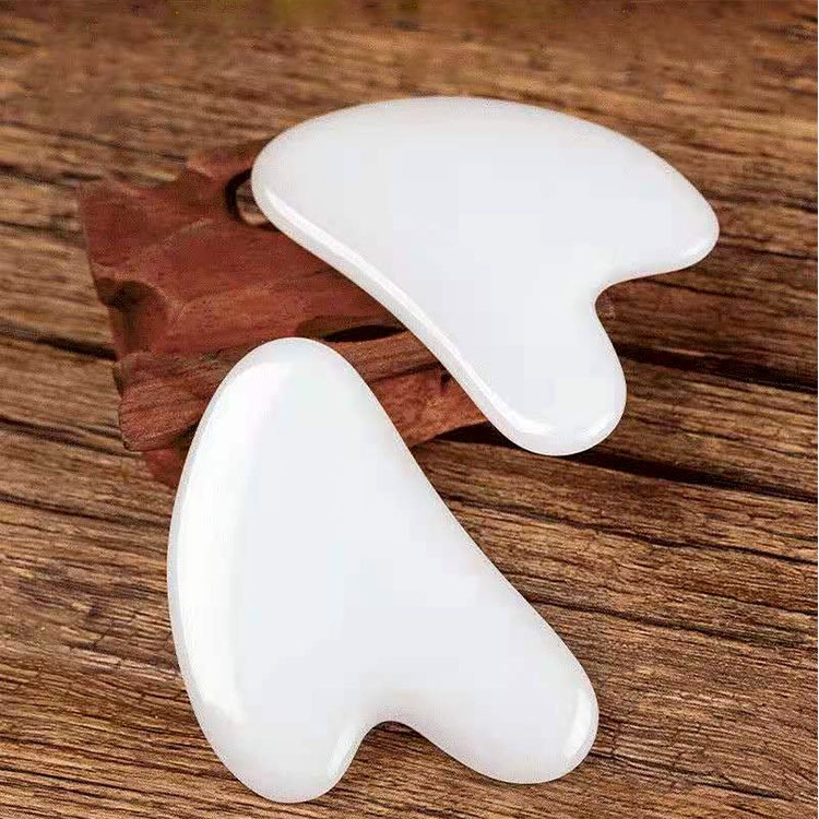 Resin heart-shaped scraping tablets massage back neck waist scraping ...