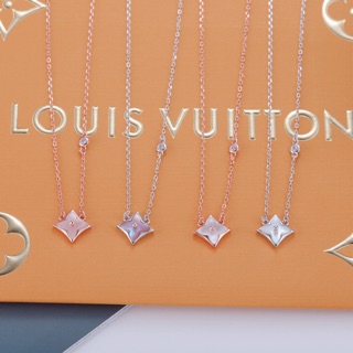 Lv Clover Gold Necklace | semashow.com