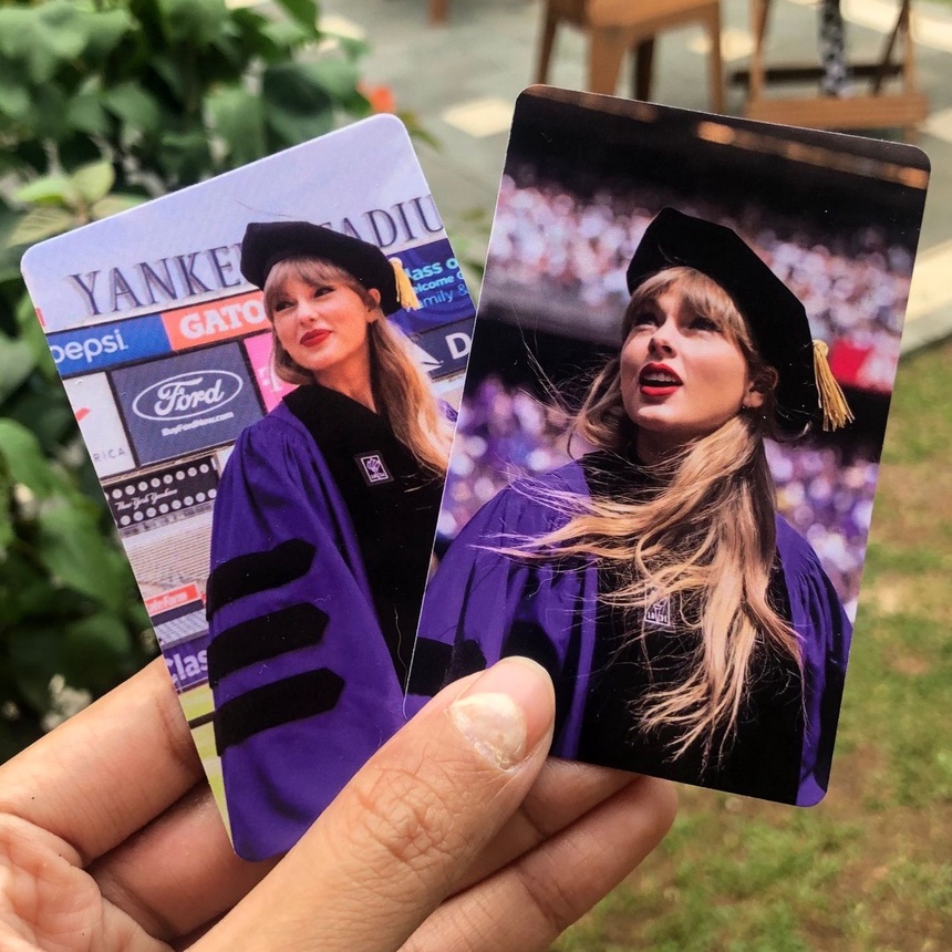 Western Artist Photocard (Harry Styles / Olivia Rodrigo / Taylor Swift ...