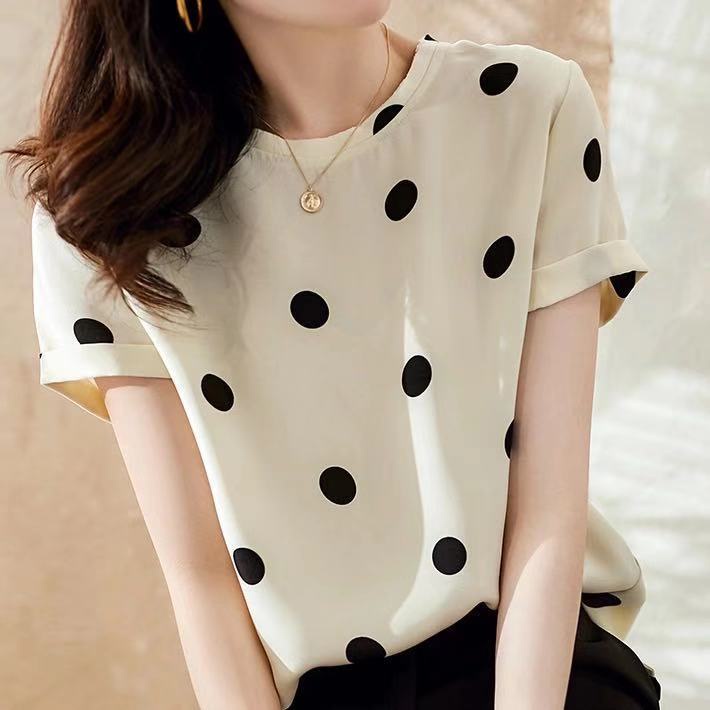 top women Dot Short Sleeved korean style top Ladies short t shirt women ...