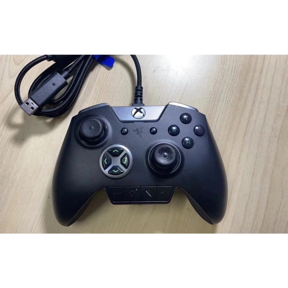 Razer Wolverine Ultimate Wired Game Controller - For PC, Xbox One, Xbox ...