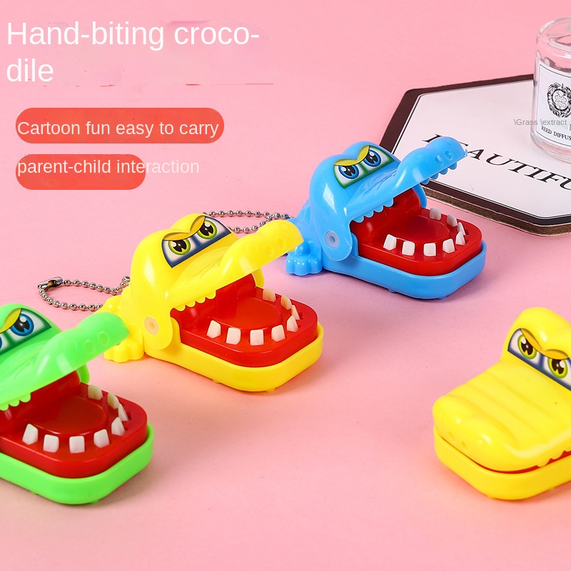 play.home Hand biting crocodile mini crocodile biting finger party game ...