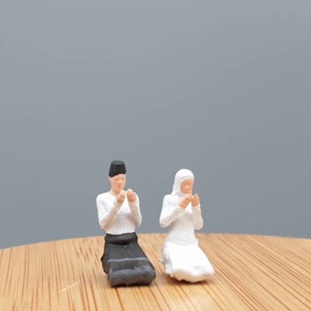 Islam Praying Miniature Figurine Diorama Scene Human Figure People ...