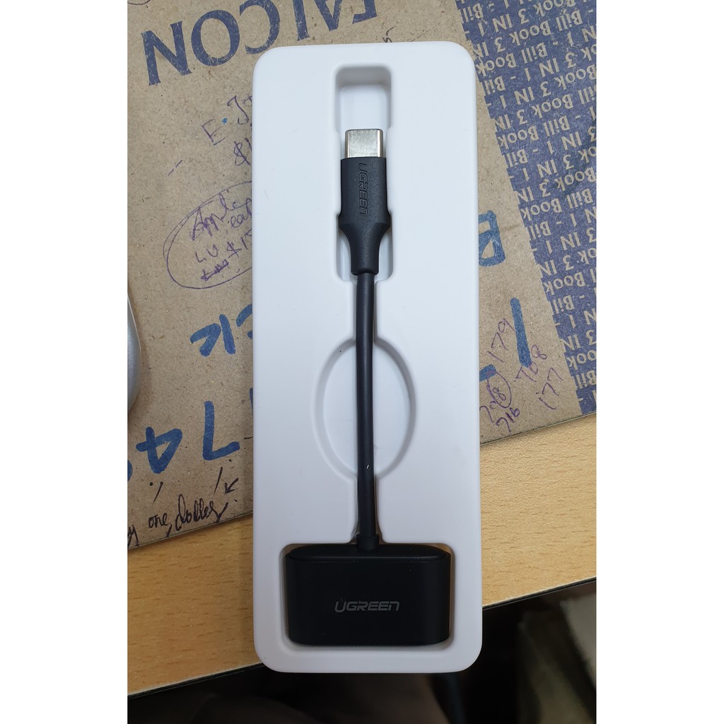 Ugreen 2-in-1 USB-C Male to 3.5mm Audio / Charger Splitter Female 70606 ...