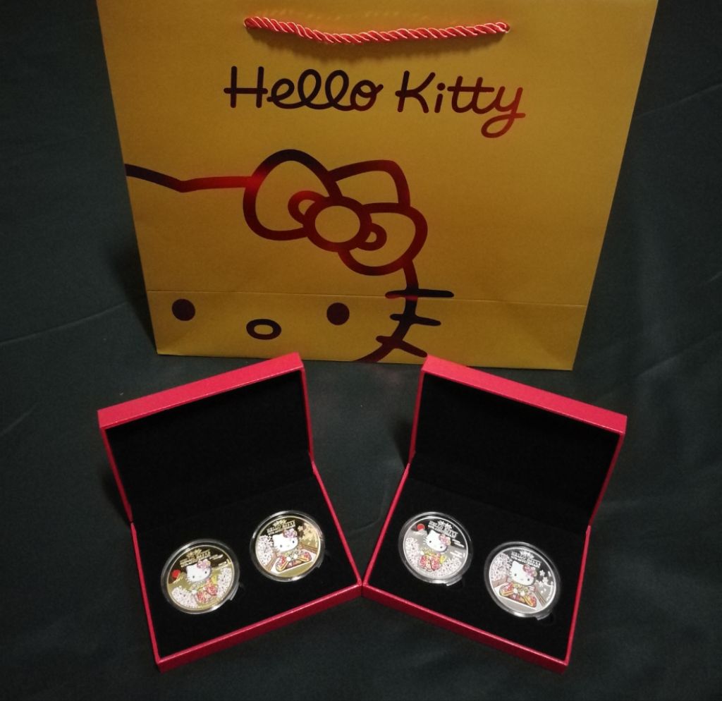 Limited Edition Hello Kitty 40th Anniversary Commemorative Coin ...
