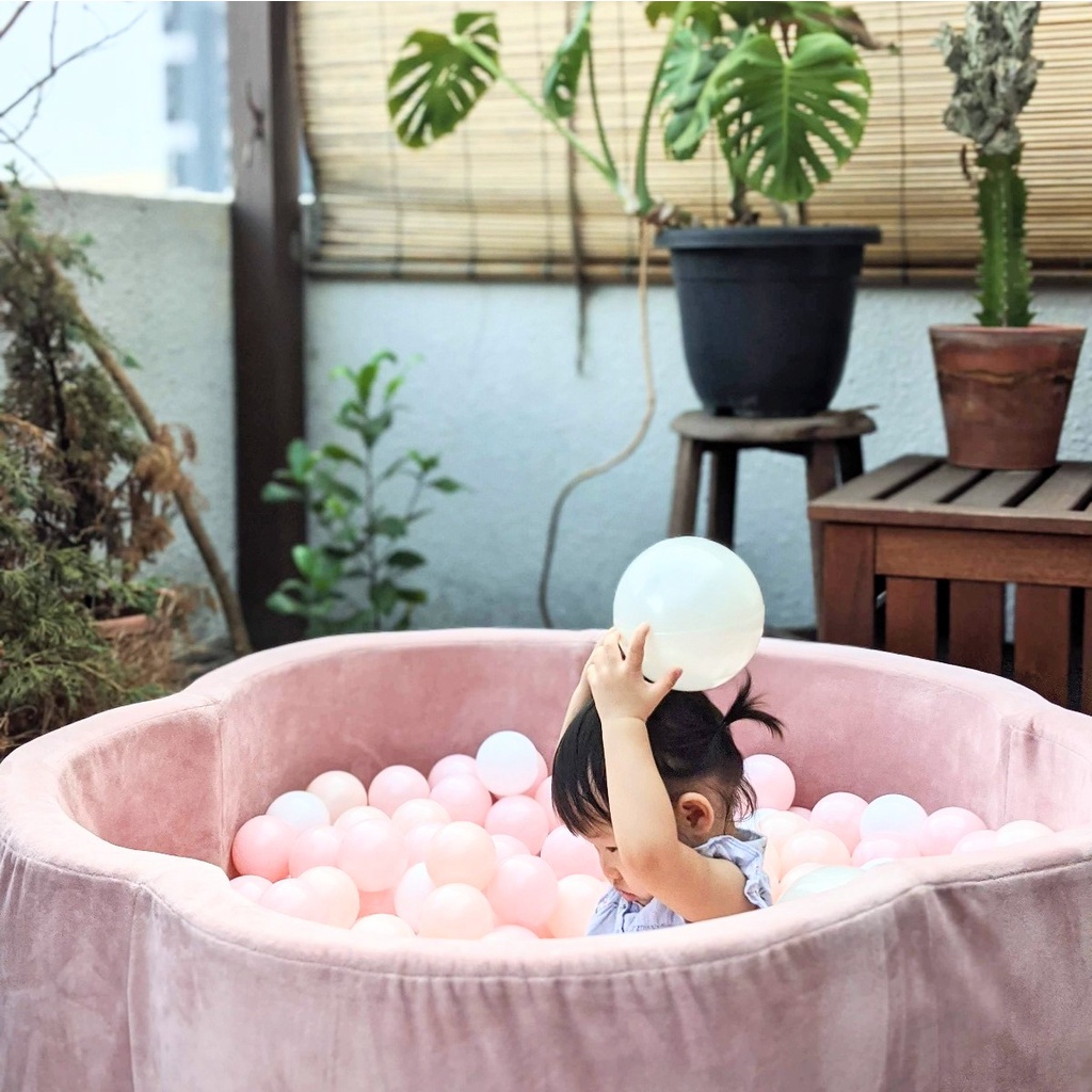 Scandinavian Designed LDPE Jumbo Balls in Pearl (3 balls) | Shopee ...