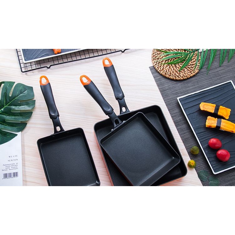 Home Essential Deluxe Non Stick Omelette Frying Pan / Tamagoyaki Pan ...