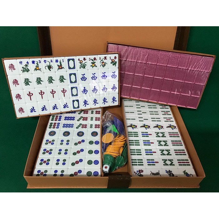 A1 Size Glittering Pink Crystal Mahjong Set Size Of Tiles 37mm