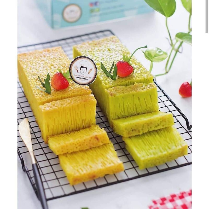 Mr Ong Bika Ambon Batam Layer Cake / Kek Lapis | Shopee Singapore