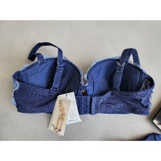 Playboy Bra Label 1 290 Has 32C 32D Bras. | Shopee Singapore