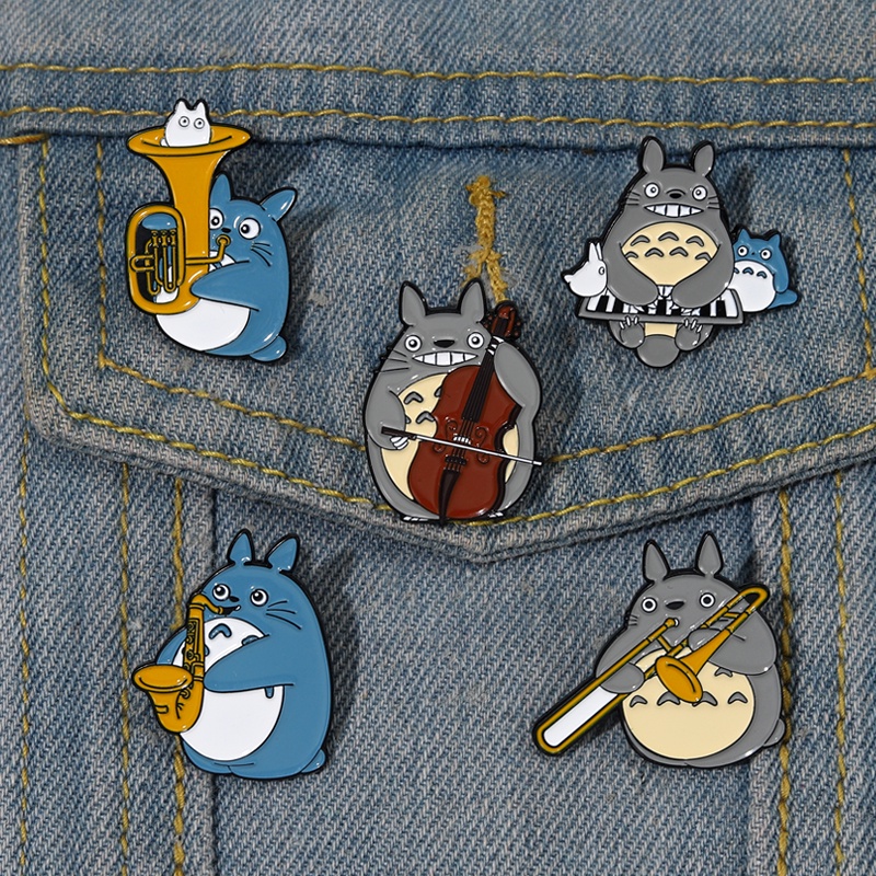 Hayao Miyazaki Anime Totoro Enamel Badge Cute Totoro Brooch Pin Lapel ...